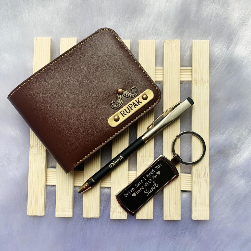 Customized Men Wallet | Personalised Leather Wallet Combos by Homafy