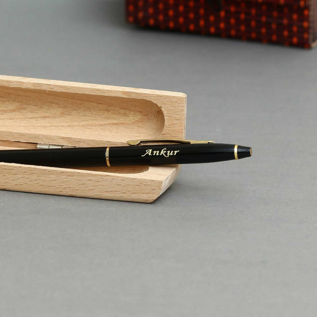 Personalised Engraved Pen In Wooden Box - HoMafy