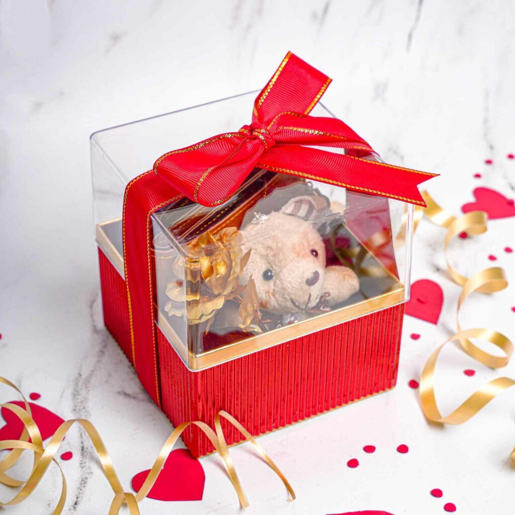 Cute Heartfelt Gift Box - HoMafy